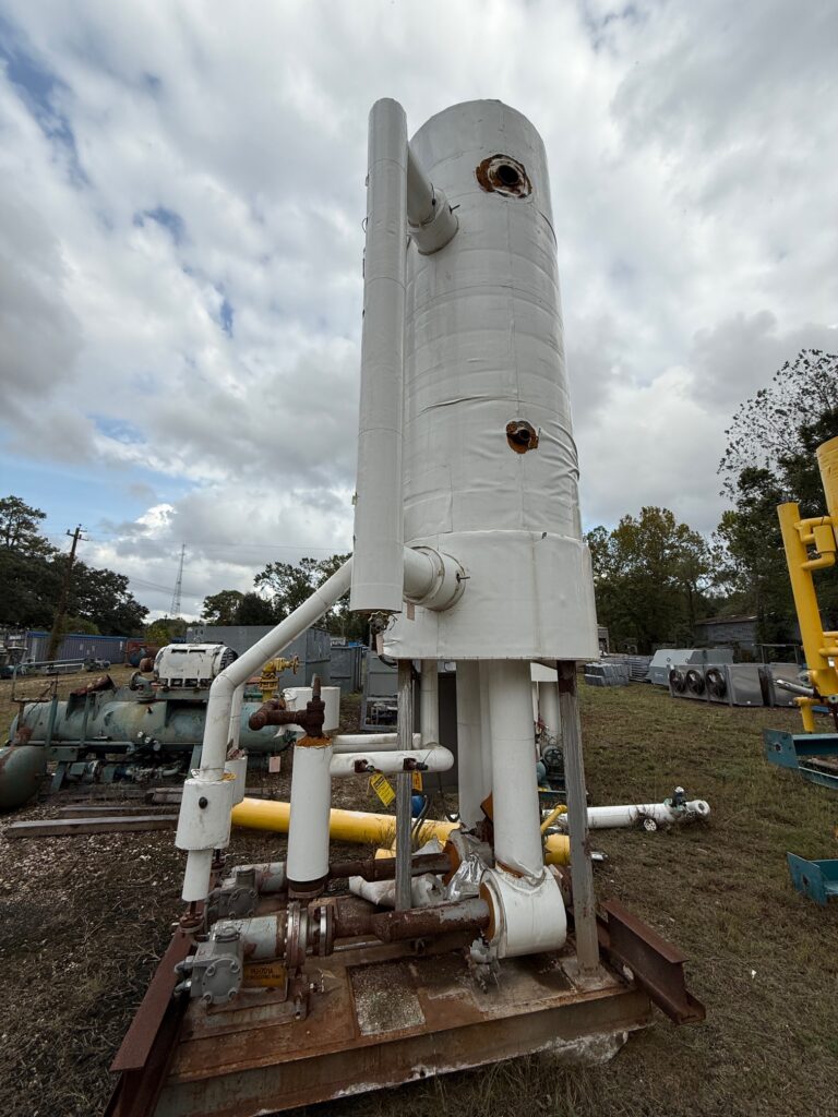 Ammonia vertical recirculator ISF vessel with Teikoku pumps